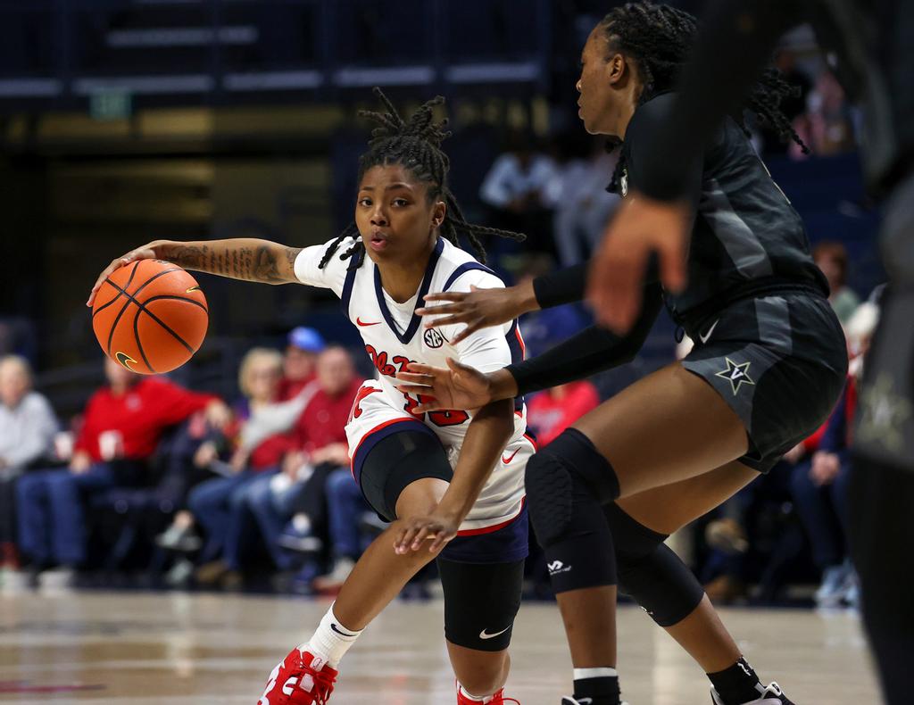 Preview Ole Miss Looks To Keep Unbeaten Sec Streak Alive On The Road In Aggieland The Rebel Walk