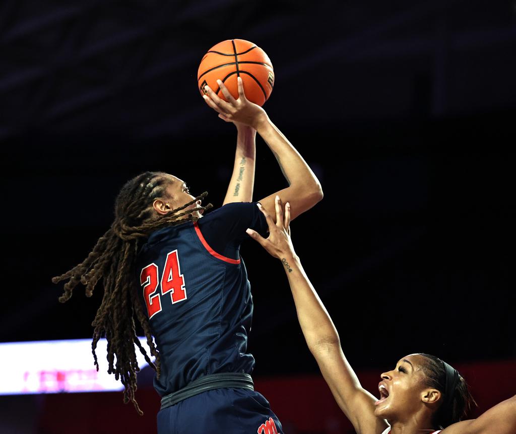 Coach Yo, Madison Scott talk Rebels' win over Georgia, look ahead to ...