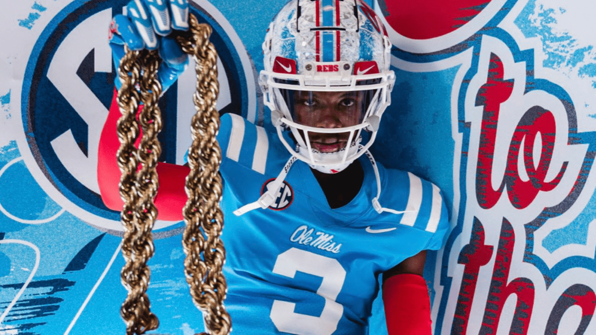 A Visit with Ole Miss 4-Star Safety Commit Travaris Banks: 'I just felt ...