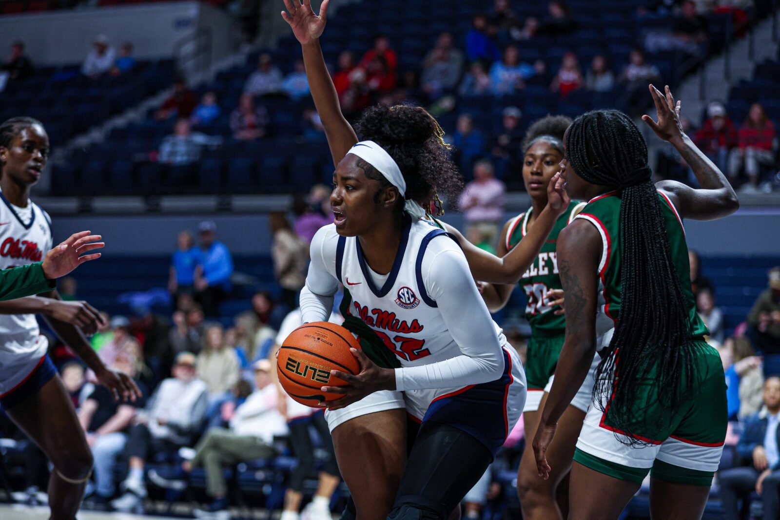 Ole Miss Women's Basketball Throws Block Party in 84-56 Victory over ...