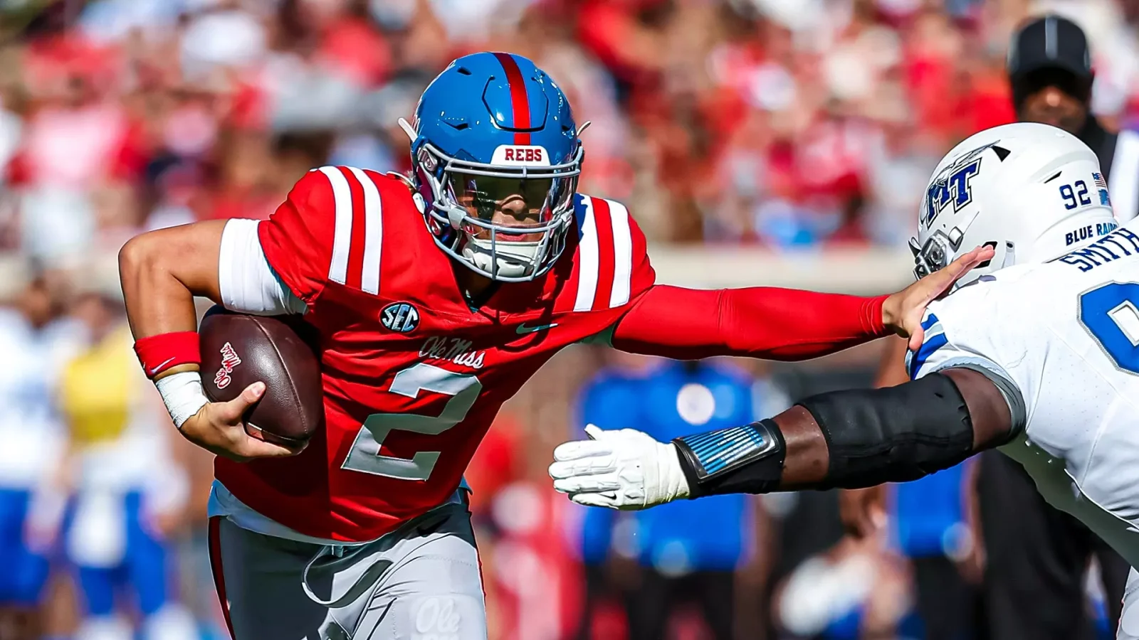 Ole Miss remains No. 18 in AP Top 25 Rankings, falls three spots to No ...