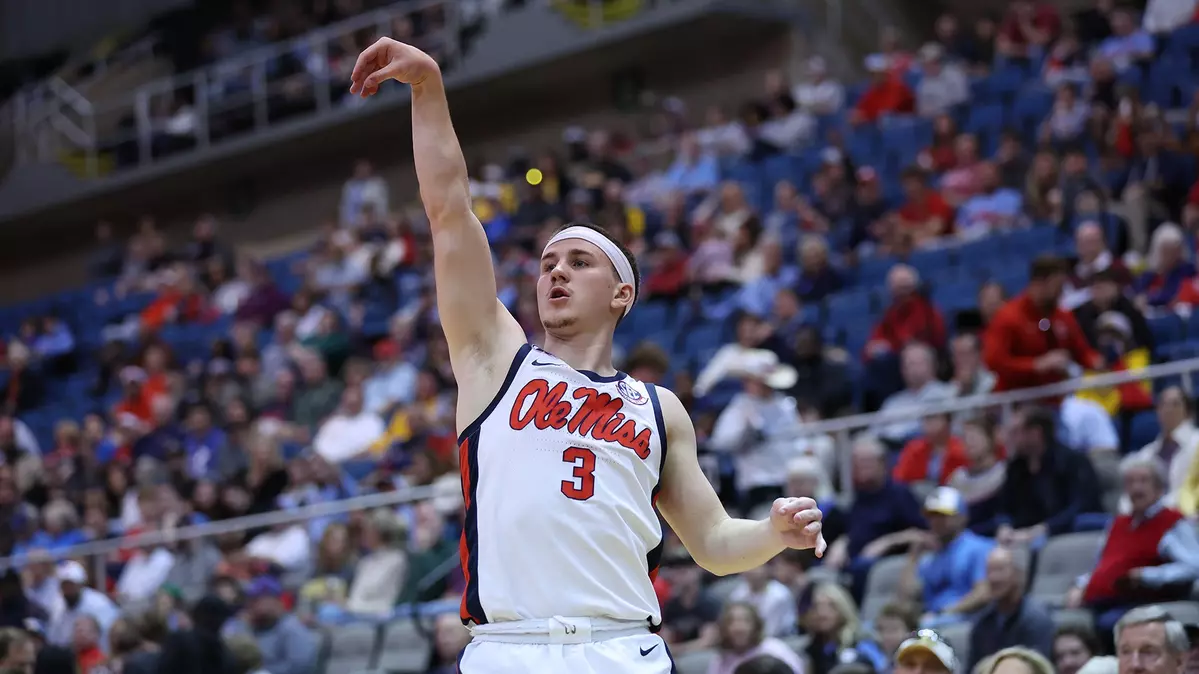 Stout Defense Boosts No. 15 Men’s Basketball Past Southern Miss in ...