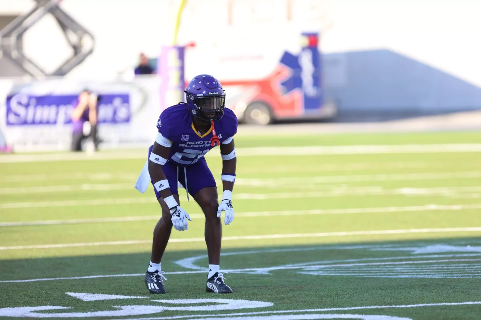 Portal King at Work: Lane Kiffin, Ole Miss offer North Alabama ...