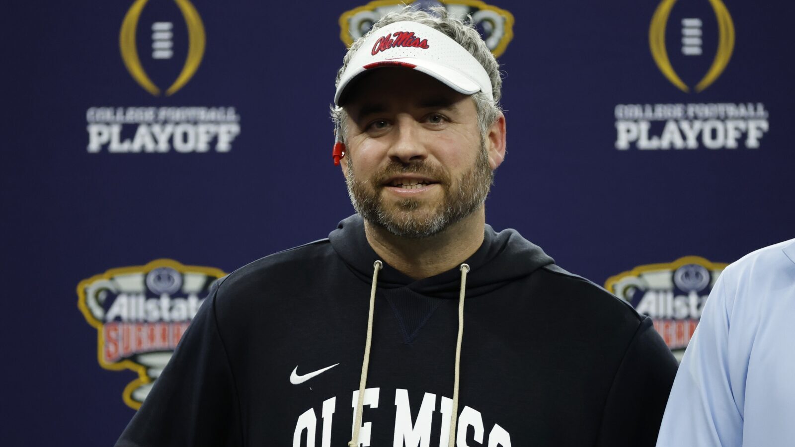 Portal Visitors: Ole Miss Set to Host Alabama DL Jordan Renaud, Oregon ...